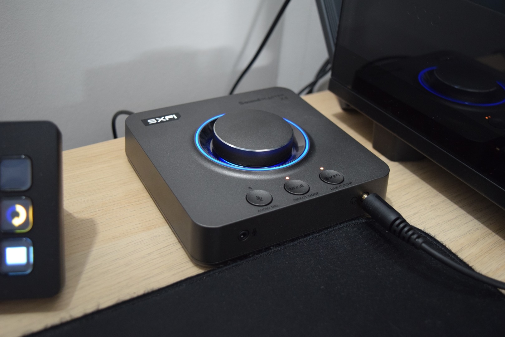 Звукова карта и ДАК DAC Creative Sound Blaster X4 - - - NEXTBG.com ...